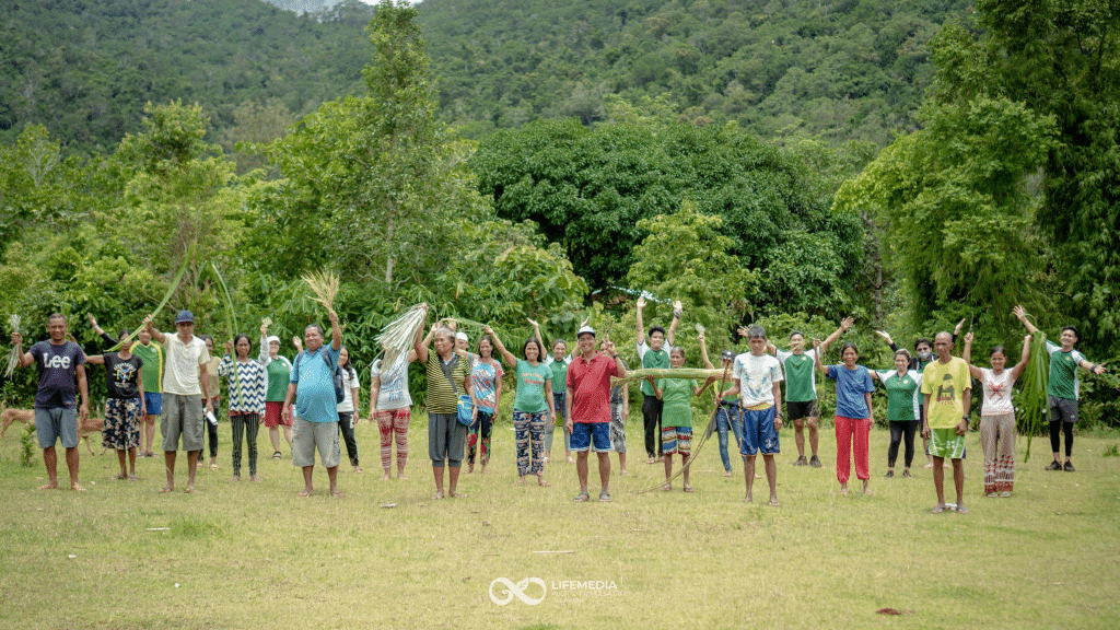 Tina Weaving Community: Assets, Sustainable and Innovative Weaving ...